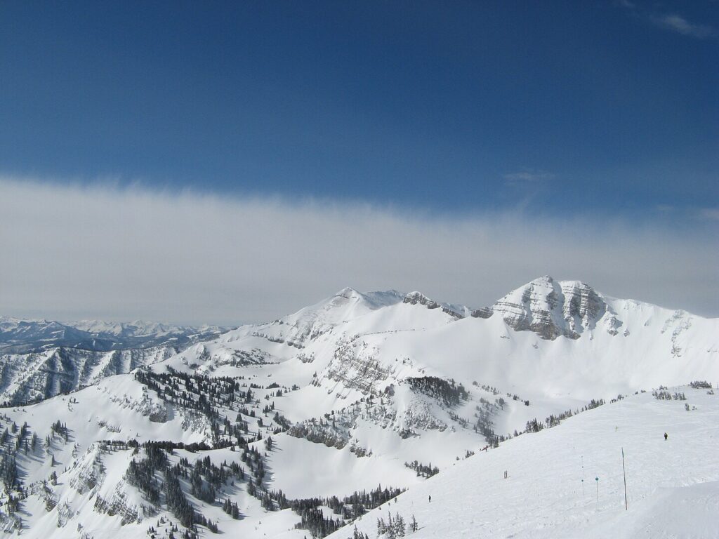 Jackson Hole Mountain Resort Lift Tickets: Prices & Savings - Explore Gears